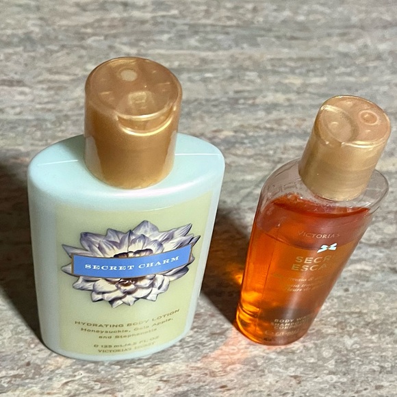 Victoria's Secret | Bath & Body | Discontinued Victorias Secret Charm ...